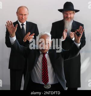 Aron Bell, a Polish-American Jew and former member of the Bielski ...