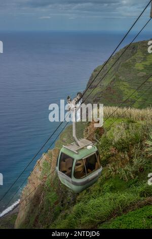 Funicular, Achadas da Cruz, Madeira, Portugal Stock Photo - Alamy