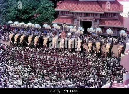 Pooram Festival in front of Paramekkavu Bhagavathi Temple in Thrissur ...