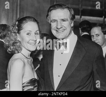 Sen. Donald W. Riegle, D-Mich., on June 17, 1993. (Photo by Laura ...