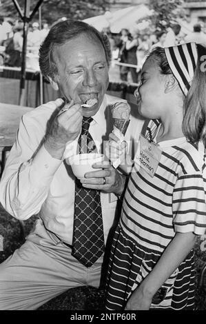 Sen. Joseph Isadore "Joe" Lieberman, D-Conn., with his daughter, Hana ...