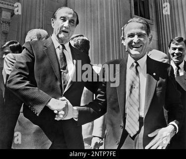 Sen. James Strom Thurmond, R-S.C., and his wife, Nancy Janice Moore ...