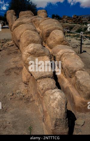 Temple of Zeus stone statue of Titan Atlas, Temple Valley, Agrigento ...