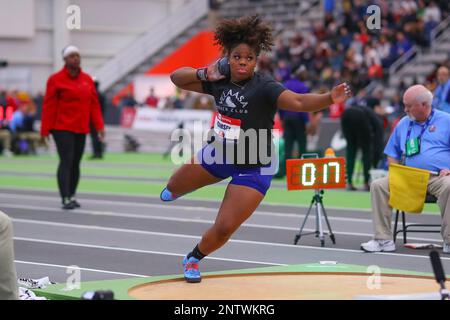 Jessica Ramsey competes in the shot put during the USA Indoor Track and ...