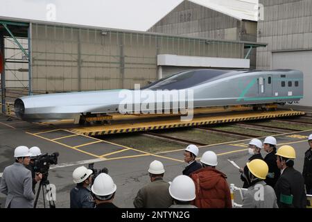 East Japan Railway Company unveils the E956 type Shinkansen ...