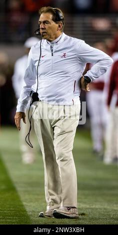 Alabama head coach Nick Saban paces the sidelines as his players get ...