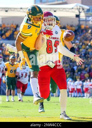 Eastern Washington tight end Jayce Gilder (89) is congratulated by ...