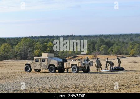 The soldiers of the 102nd Cavalry Division that come from New Jersey ...