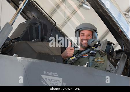 Chad Kasmar, Tucson Police Department Chief of Police, gets pre-flight ...