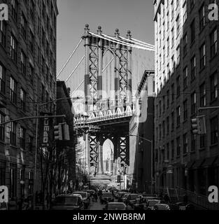 Manhattan Bridge viewpoint from Dumbo - travel photography Stock Photo ...