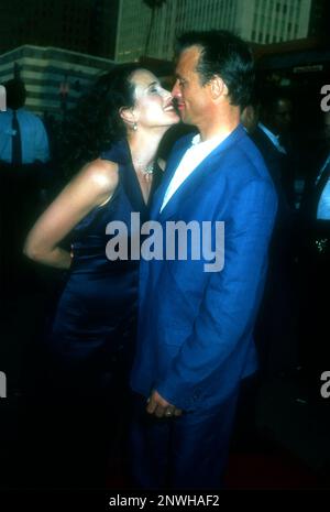 Andie MacDowell in the movie Multiplicity, 1996 Stock Photo - Alamy