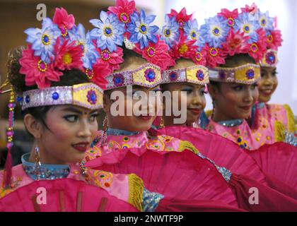 Arab Traditional games / QATAR Stock Photo - Alamy