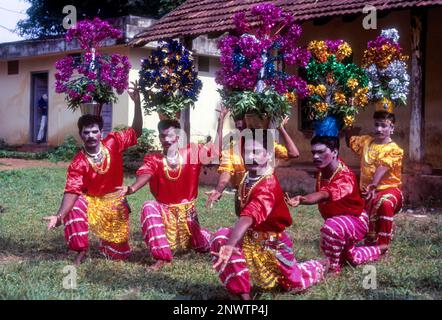 Karagam Dance in Athachamayam celebration in Thripunithura during Onam ...