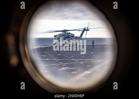 A Navy Sikorsky CH-53 Sea Stallion on display at the Pima Air and Space ...