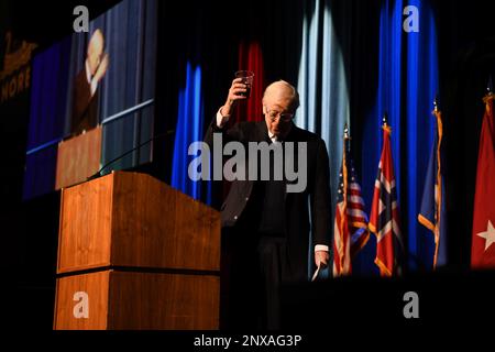 U.S. Ambassador to Norway, Ambassador Marc Nathanson provides a toast ...