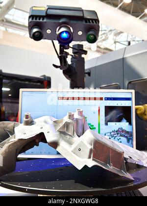 Robot arm with 3D optical CMM scanning system Stock Photo - Alamy