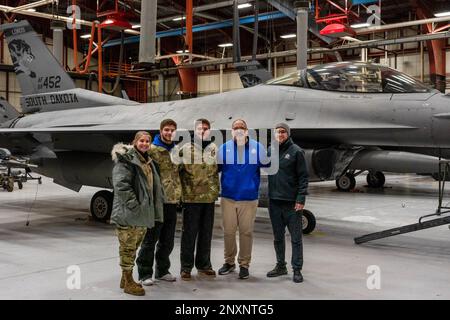 Tech Sgt. Jessica Janke, 114th Maintenance Squadron aerospace ground ...