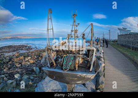 Stonehaven Bay Fishing boat stainless steel sculptures, Stonehaven ...