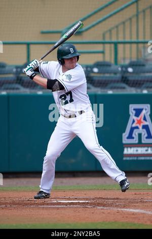 Dartmouth Big Green left fielder Matt Feinstein (23) high fives Nate ...