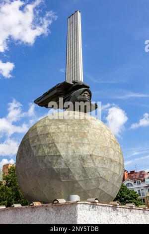 KALUGA, RUSSIA - AUGUST 2017: Monument to the 600th anniversary of ...