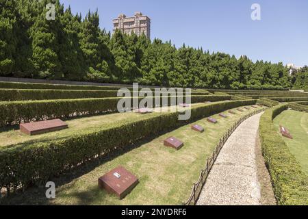 Martyrs memorial Longhua in Shanghai Stock Photo - Alamy