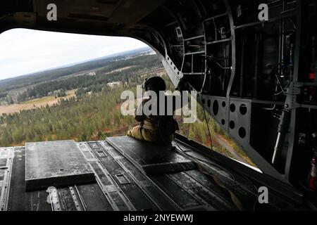 Washington National Guard Soldiers with Charlie Company, 898th Brigade ...