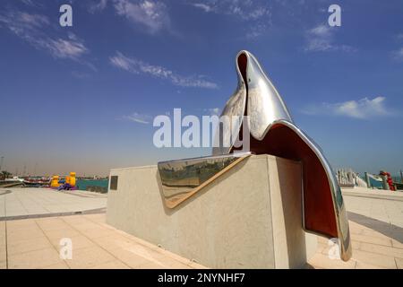 The sculpture titled Toub Toub Ya Bahar, at the Corniche, by Qatari ...