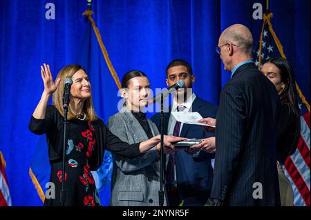 Lieutenant Gov. Susan Bysiewicz swears in for her second term during ...