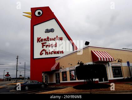 Known as the Big Chicken in Atlanta Marietta, Georgia KFC, America, for ...