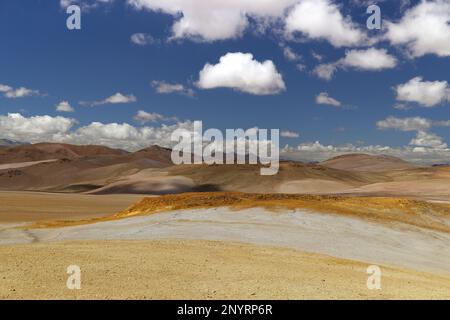 The spectacular colors of the Puna Argentina Stock Photo - Alamy
