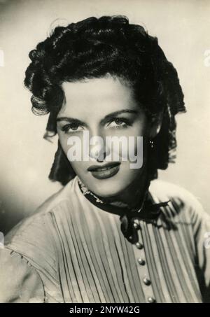 Jane Russell American Film actress September 1959 Stock Photo - Alamy