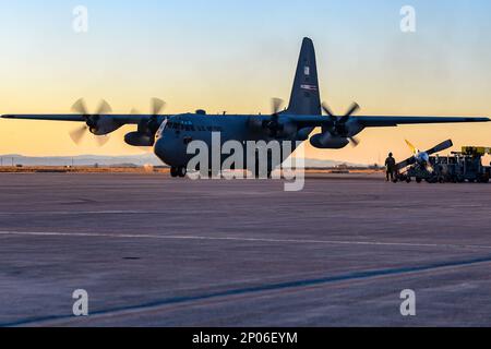 Aerospace propulsion technicians assigned to the 910th Aircraft ...