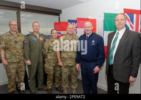 ARLINGTON, VA. (Jan 31, 2023) – Lt Gen Michael Schmidt, Program ...