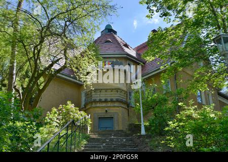 Buddhist House, Edelhofdamm, Frohnau, Reinickendorf, Berlin, Germany ...
