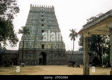Sri Bhuvaraha Swamy Temple in Srimushnam in Tamil Nadu, South India ...