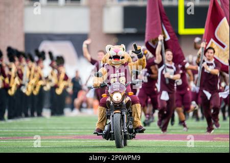 September 24, 2016: Texas State Bobcats Strutters perform before the ...
