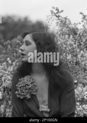 Altman, Ruth, Miss, portrait photograph, 1928 Stock Photo - Alamy