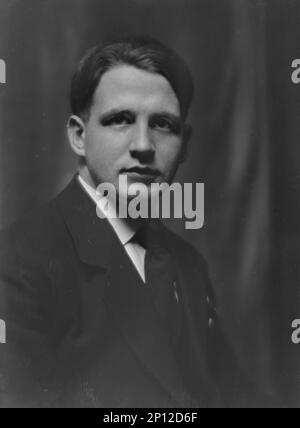 Muller, Mr., portrait photograph. Genthe photograph collection Stock ...
