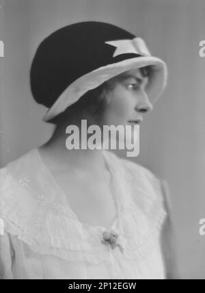 Cathleen Mary Nesbitt was an English actress known for her roles in ...