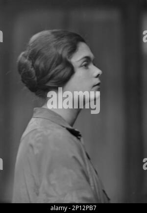 Samuels, Miss, portrait photograph, 1917 Feb. 24 Stock Photo - Alamy