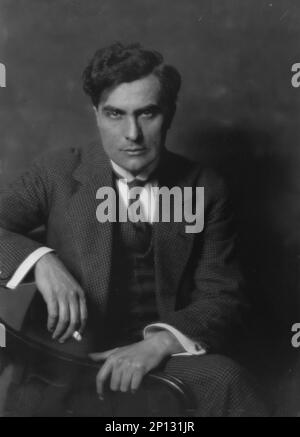 Vares, Mr., portrait photograph, 1916 Mar. 3 Stock Photo - Alamy