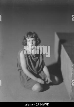 Scenes from Aedipus, a play by Augustin Duncan, between 1915 and 1921 ...
