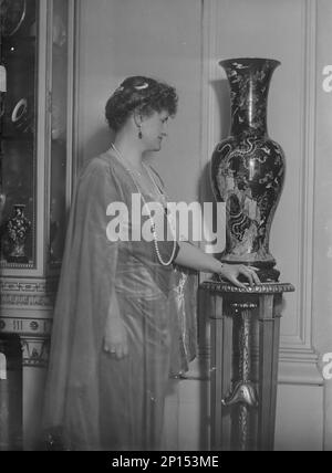 John D. Rockefeller Jr. with Abby and their only daughter and her new ...