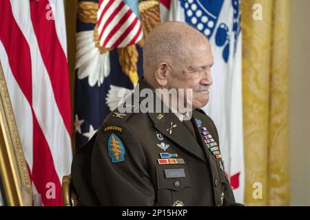 Retired Army colonel and Medal of Honor recipient, Walter J. Marm ...