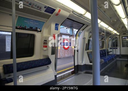 London Underground signage, Hampstead station, London, UK Stock Photo ...