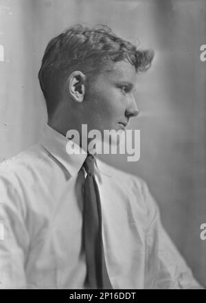 Robin MacKaye, portrait photograph, 1918 Sept. 12 Stock Photo - Alamy