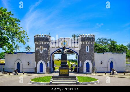 Entrance gates to the Fort Barão do Rio Branco. Fortified wall with two ...