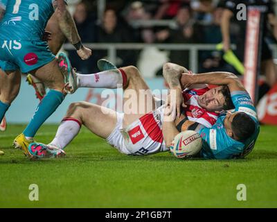 Mark Percival (4) of St Helens in action during the game Stock Photo ...