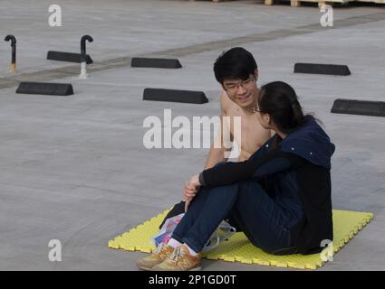 * LEGLESS After losing both his legs in a horrific accident - this man ...