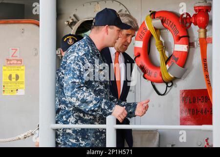 NAVAL SUPPORT ACTIVITY, Bahrain (April 07, 2022) - Marines assigned to ...